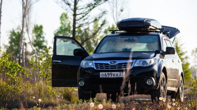 7 Best Ski Roof Cargo Boxes In 2021 | Review by Car Proper
