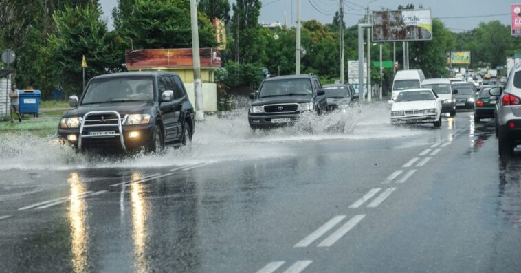 What Is A Hydrolocked Engine? [How To Fix It] | Car Proper