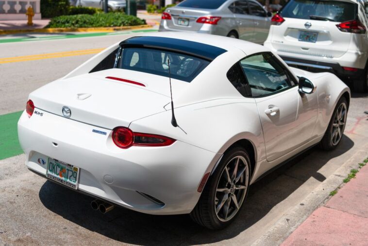5 Best And Worst Years For The Mazda Miata [2023 Updated]