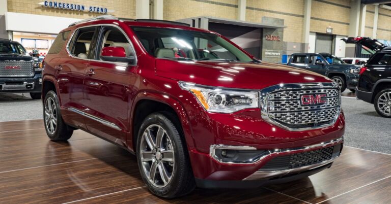 5 Best And Worst Years For The GMC Acadia [2023 Updated]